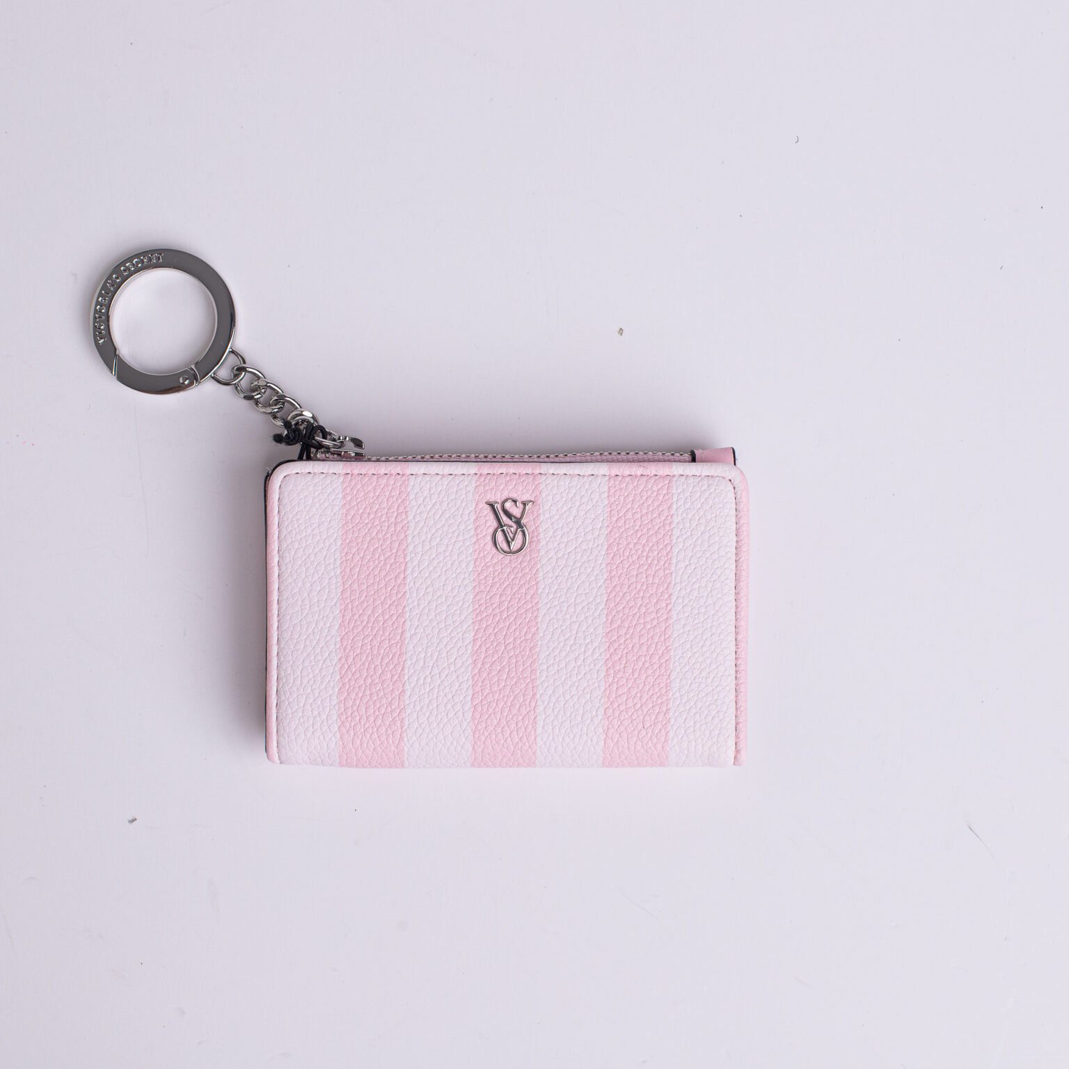 MONEDERO/TARJETERO MARCA VICTORIA SECRET ROSADO CON BLANCO - Regalos USA